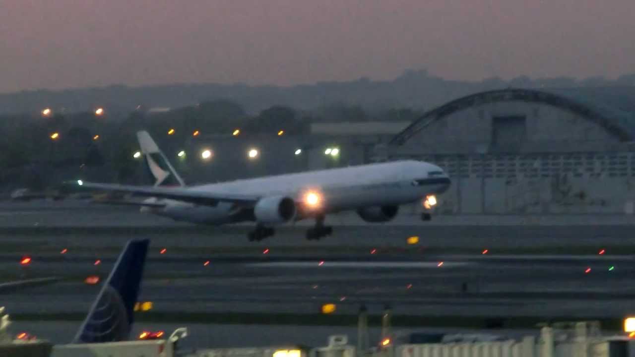 CX 840 Canarsie Approach - YouTube