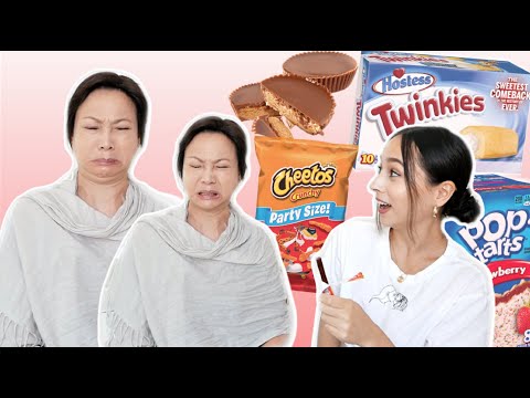 Asian Mom Tries American Snacks 港媽試美國零食