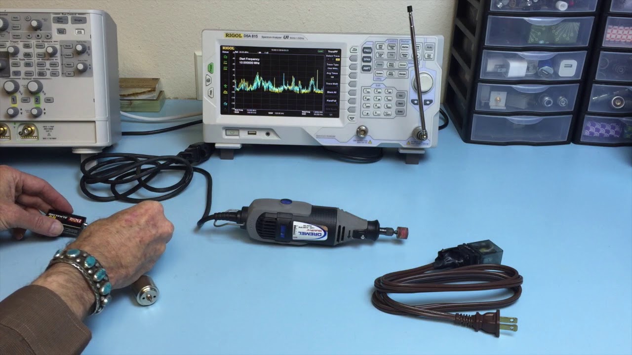 Broadband RF Source Demo - YouTube