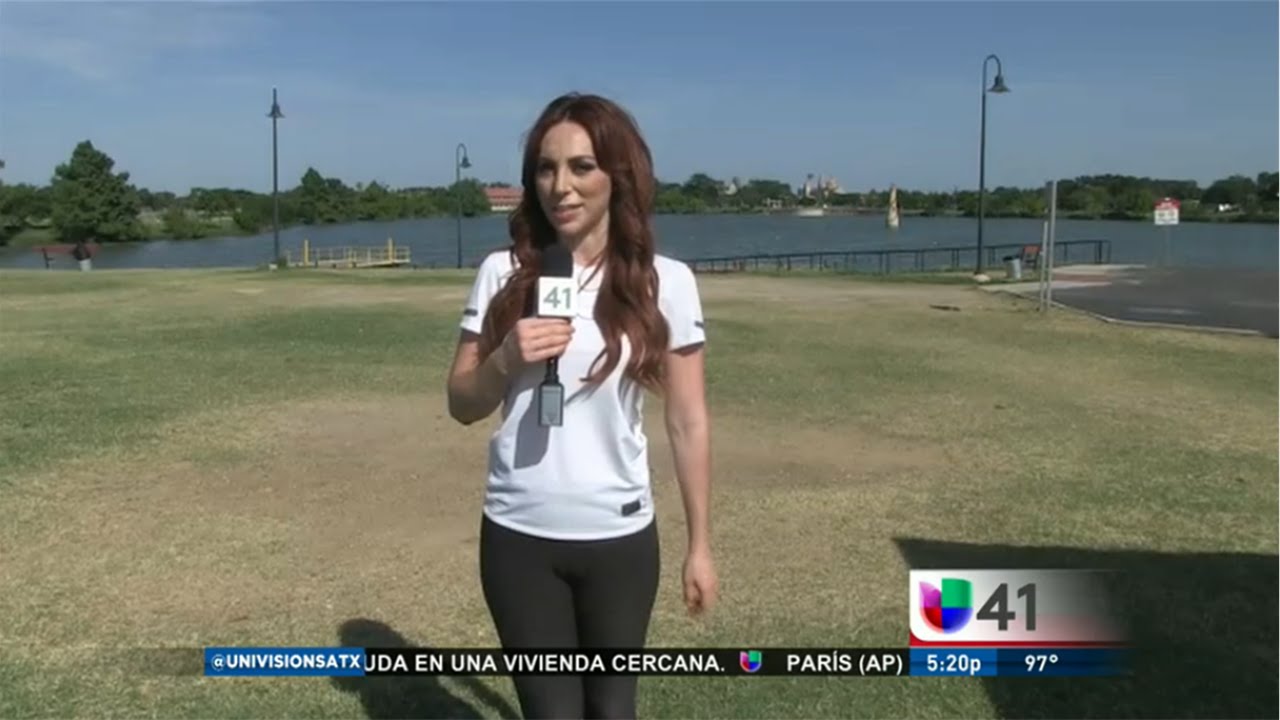 Prissila Sánchez - clima 30/07/2014 Univision San Antonio Texas HD ...