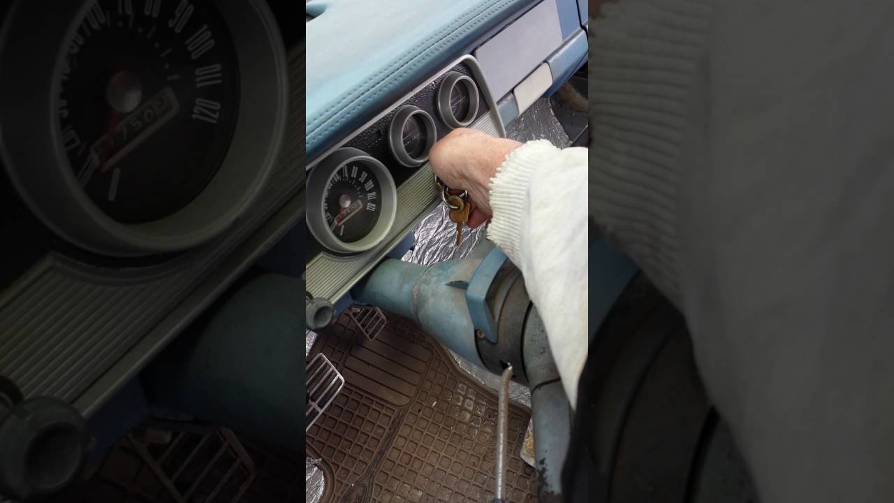 AMC 232 6cyl - YouTube