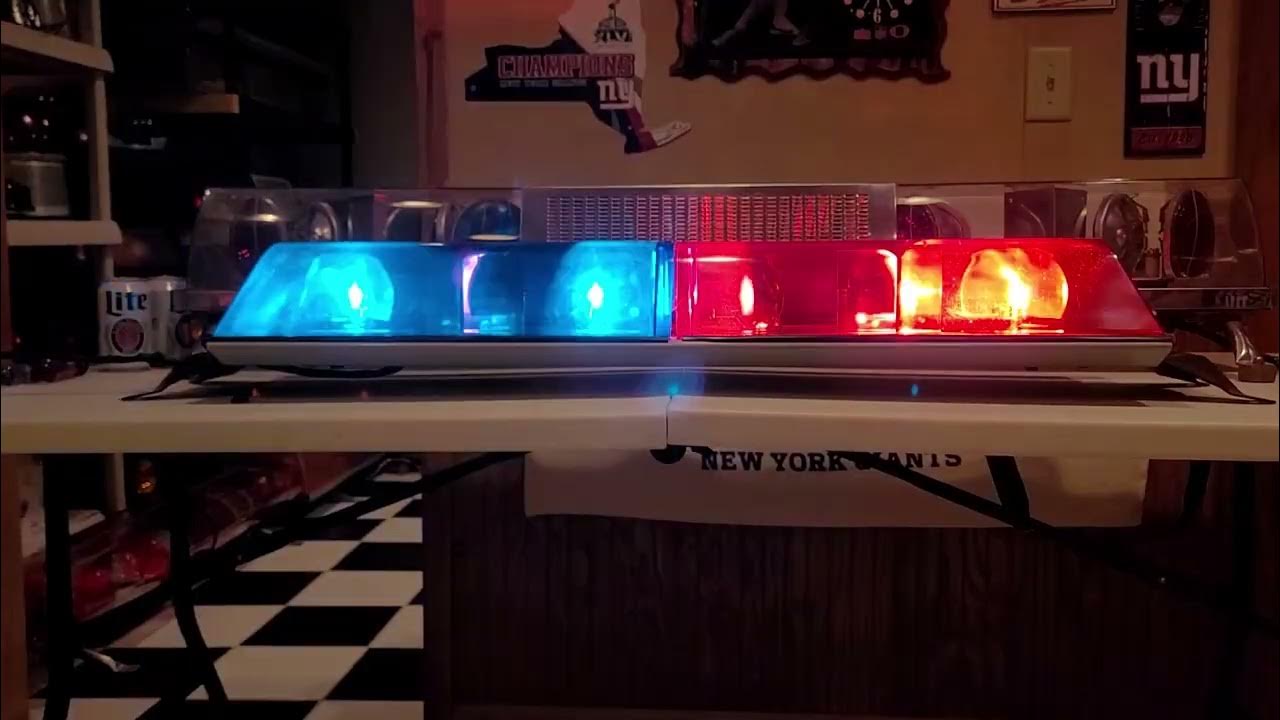 Code 3 LP 6000 Blue/Red Dome - YouTube