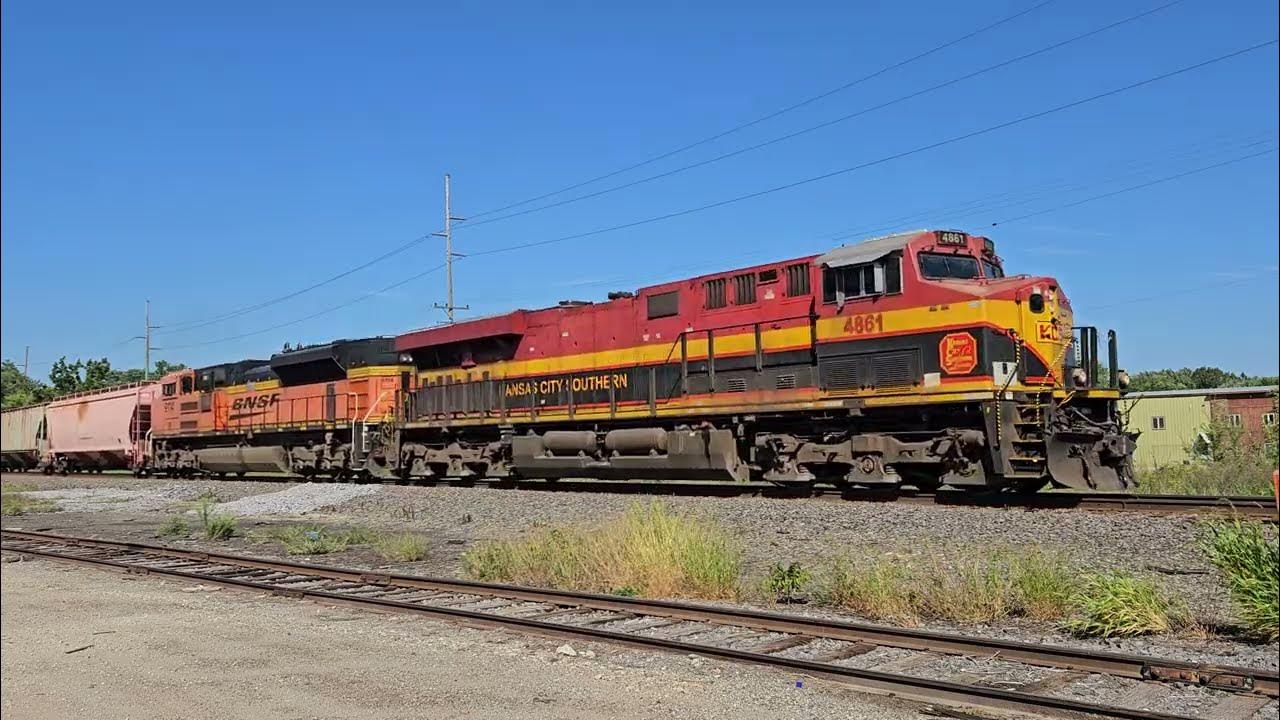 9/3/2023 KCS 4861, BNSF 9114, CN 2752 rear dpu @TrainswithAndy - YouTube