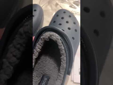 Fur lined Crocs unboxing - YouTube