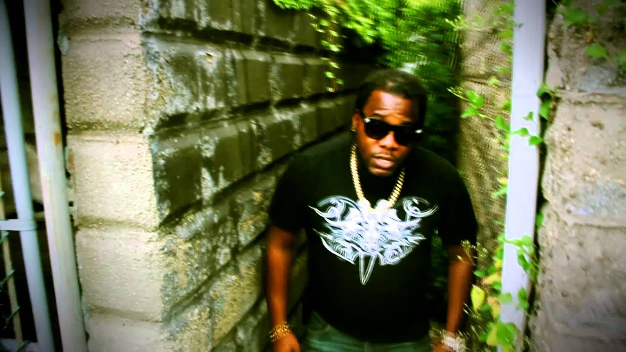 GANGSTA D - GHETTO [official HD video] Humble Riddim - YouTube
