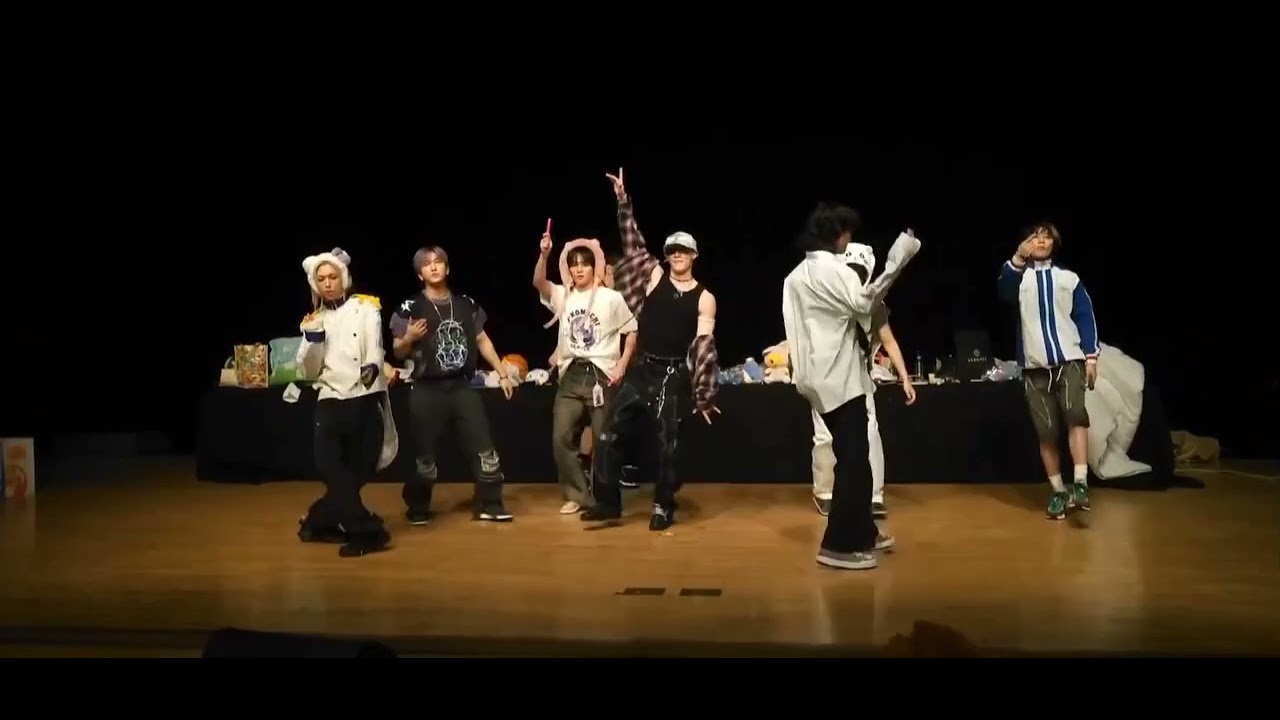 SKZ "JJAM" LIVE PERFORMANCE FANSIGN EVENT (9 AUGUST 2024) STRAY KIDS ...