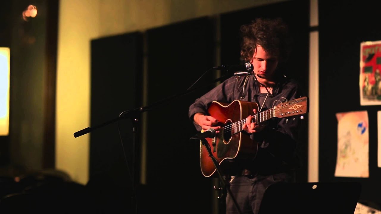 Matt Hibbard - Moon Song - YouTube