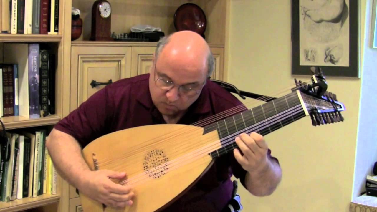 Rigaudon in A Minor by Weiss for Baroque Lute - YouTube
