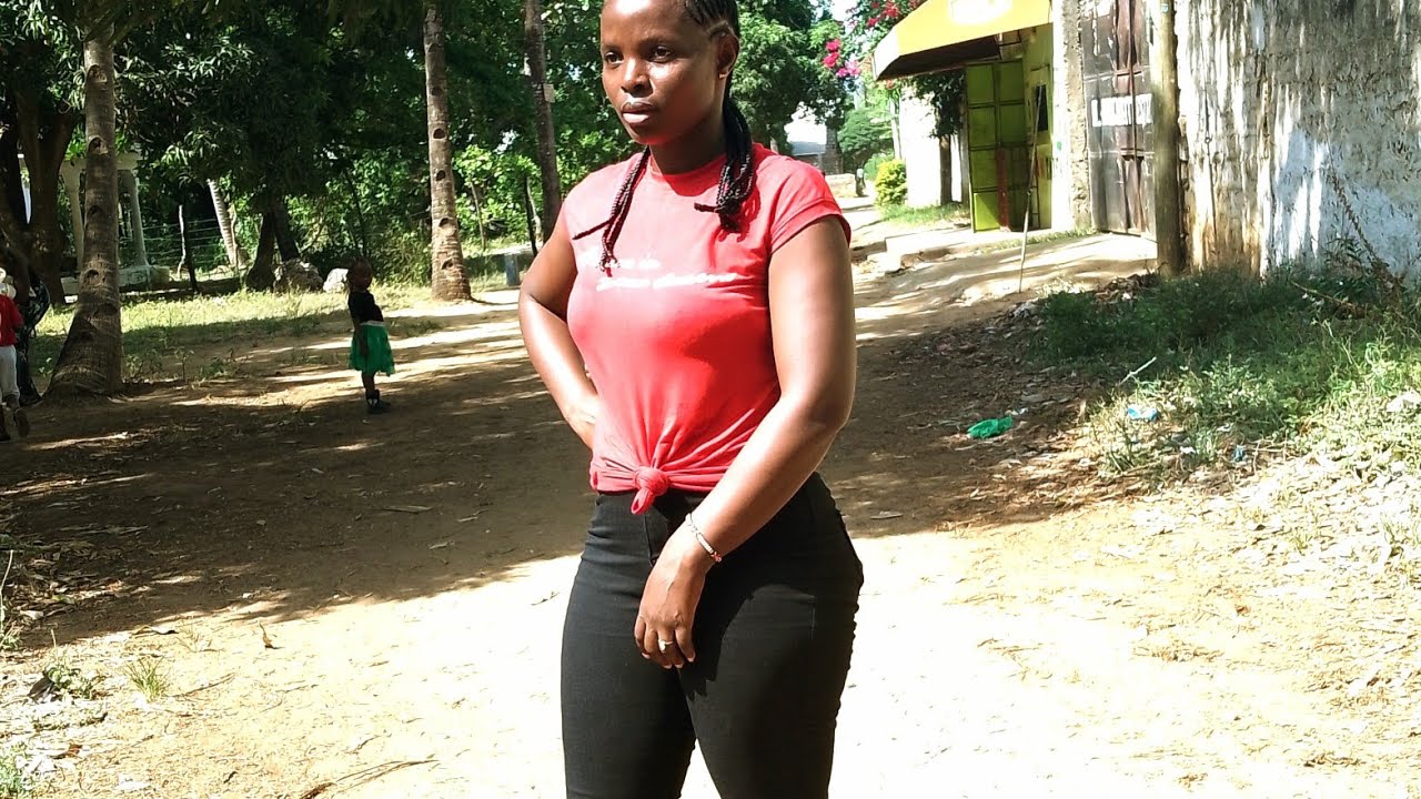 Maureen Atieno is live! On it again - YouTube