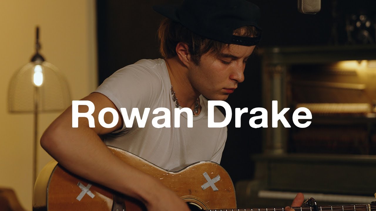 Rowan Drake - Live at Rugs Unplugged - YouTube