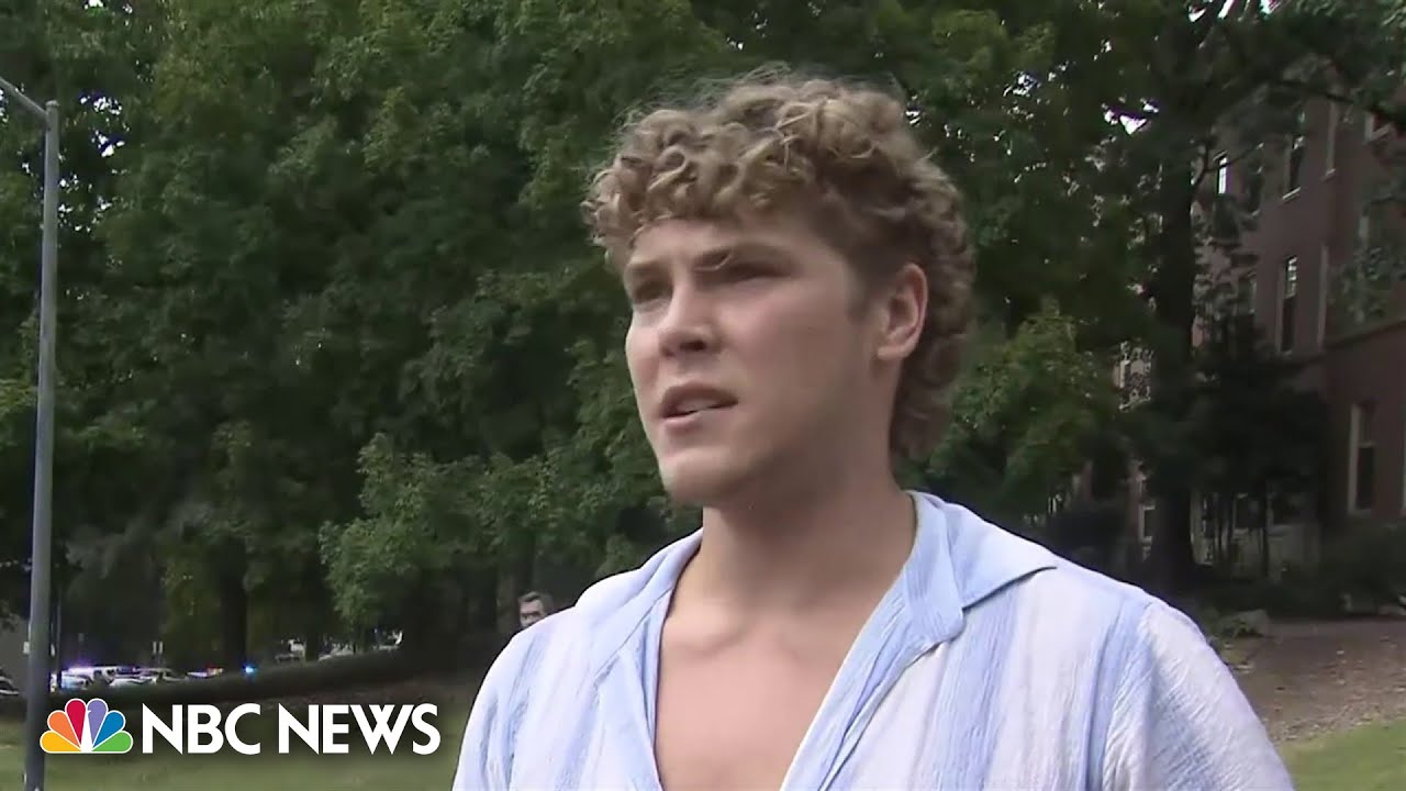 'It was terrifying': UNC students react to police lockdown - YouTube