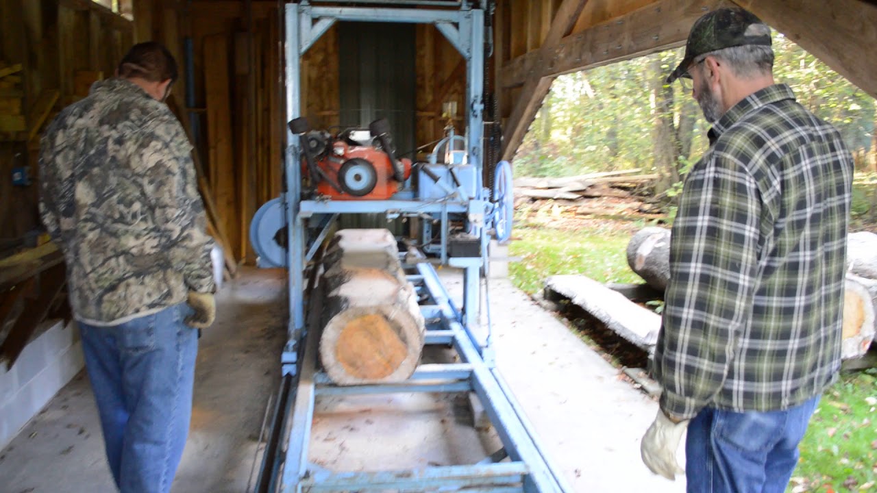 Dad's homemade saw mill - YouTube