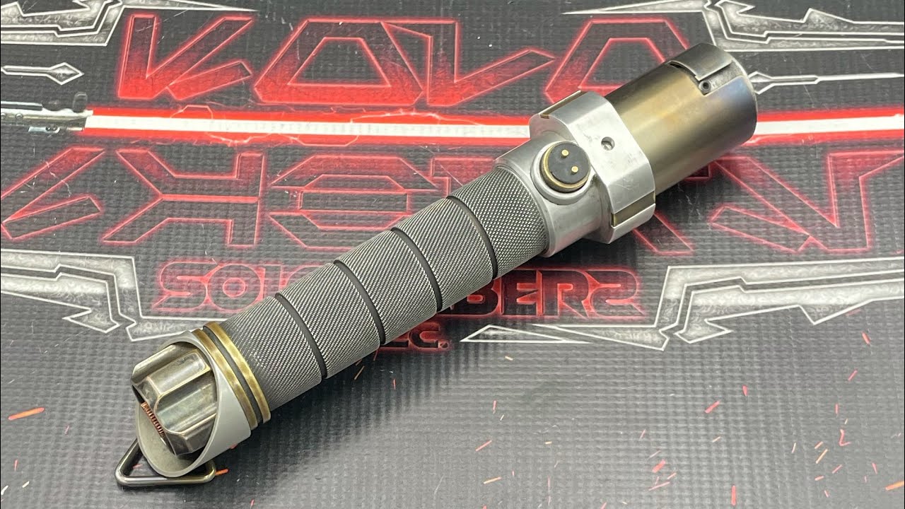 Matthew's Custom Corran Horn by Space Junk Sabers - YouTube