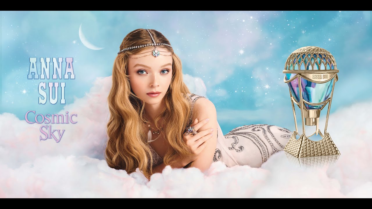 Anna Sui 最火宇宙系香氛誕生 Cosmic Sky 綺幻星夜淡香水 // 夢幻熱氣球與空靈感花果香氣 漫步銀河星際！ - YouTube