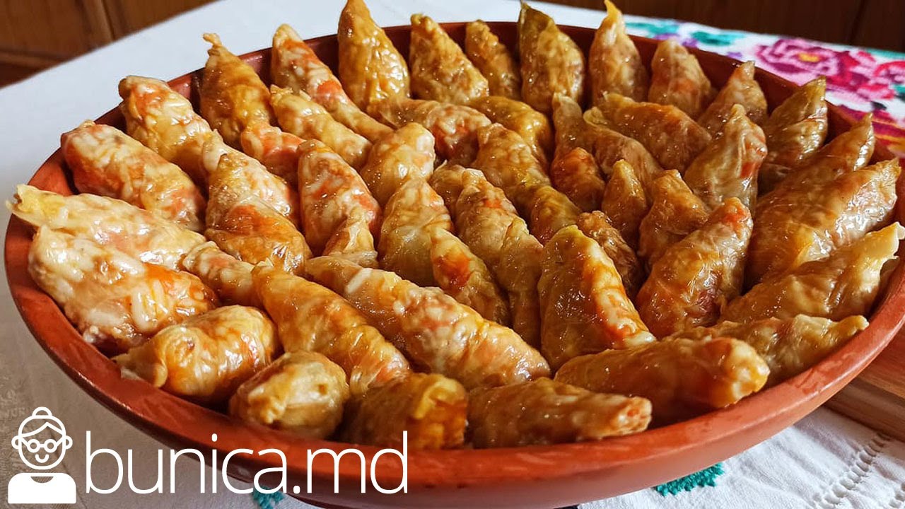 Sarmale moldovenești cu carne și varză murată.Moi de se topesc în gură ...