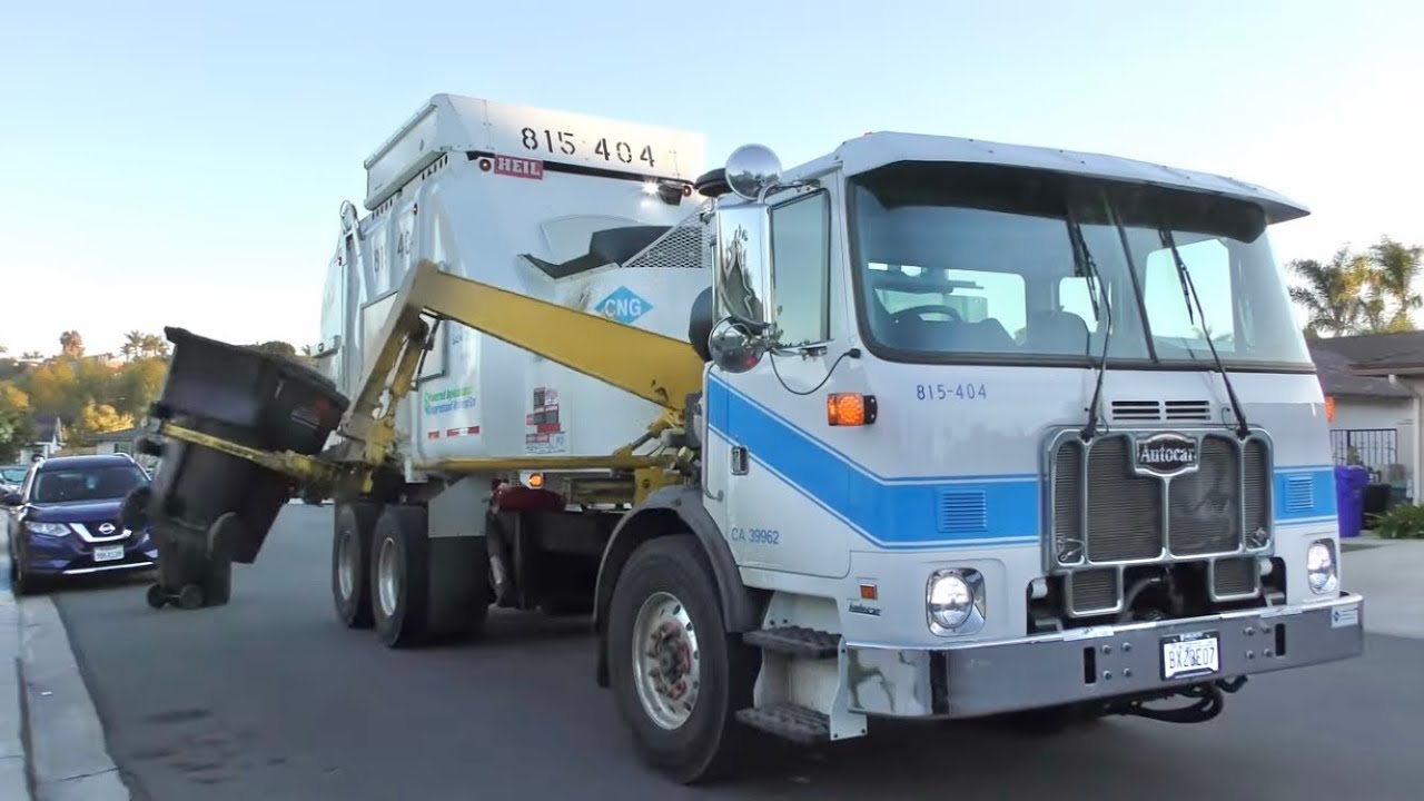 City of San Diego NEW Autocar Heil Rapid Rail on Trash - YouTube