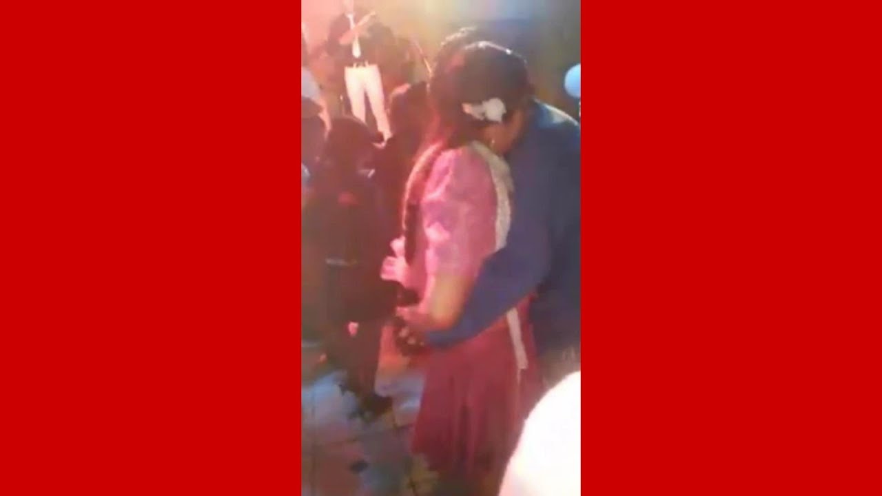 CHOLITAS BAILANDO SALAQUE - YouTube