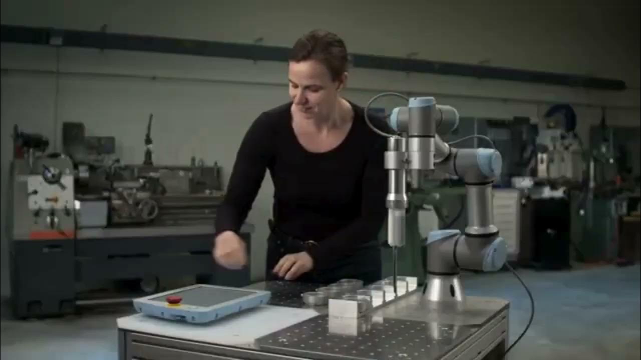Universal Robot UR3: The Most Advanced Robot You've Ever Seen - YouTube