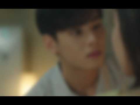 izlediğim Kore dizisinden bir sahne Cemoşun yeni şarkısıyla🥵🤭😘