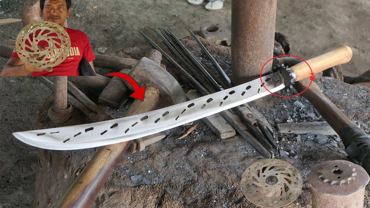 Forging a stainless steel sword/ Turning a Brake Disc into a very sharp ...