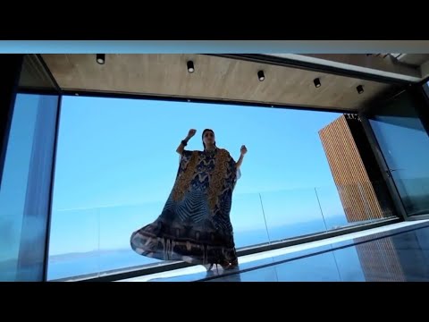 Hande ERCELIN Reklam Çekimlerinden Esrarengiz Kamera Arkası Görüntüleri Geldi