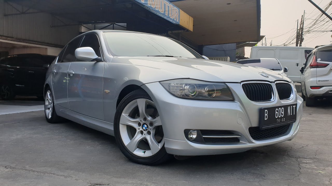 BMW 320i Edition LCI 2012 [E90] In Depth Review Indonesia - YouTube