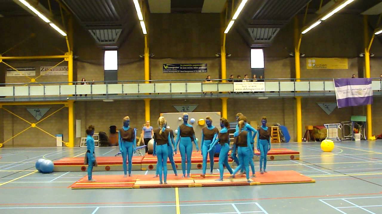 NK- springen 2013 Carolus Clusius College - YouTube