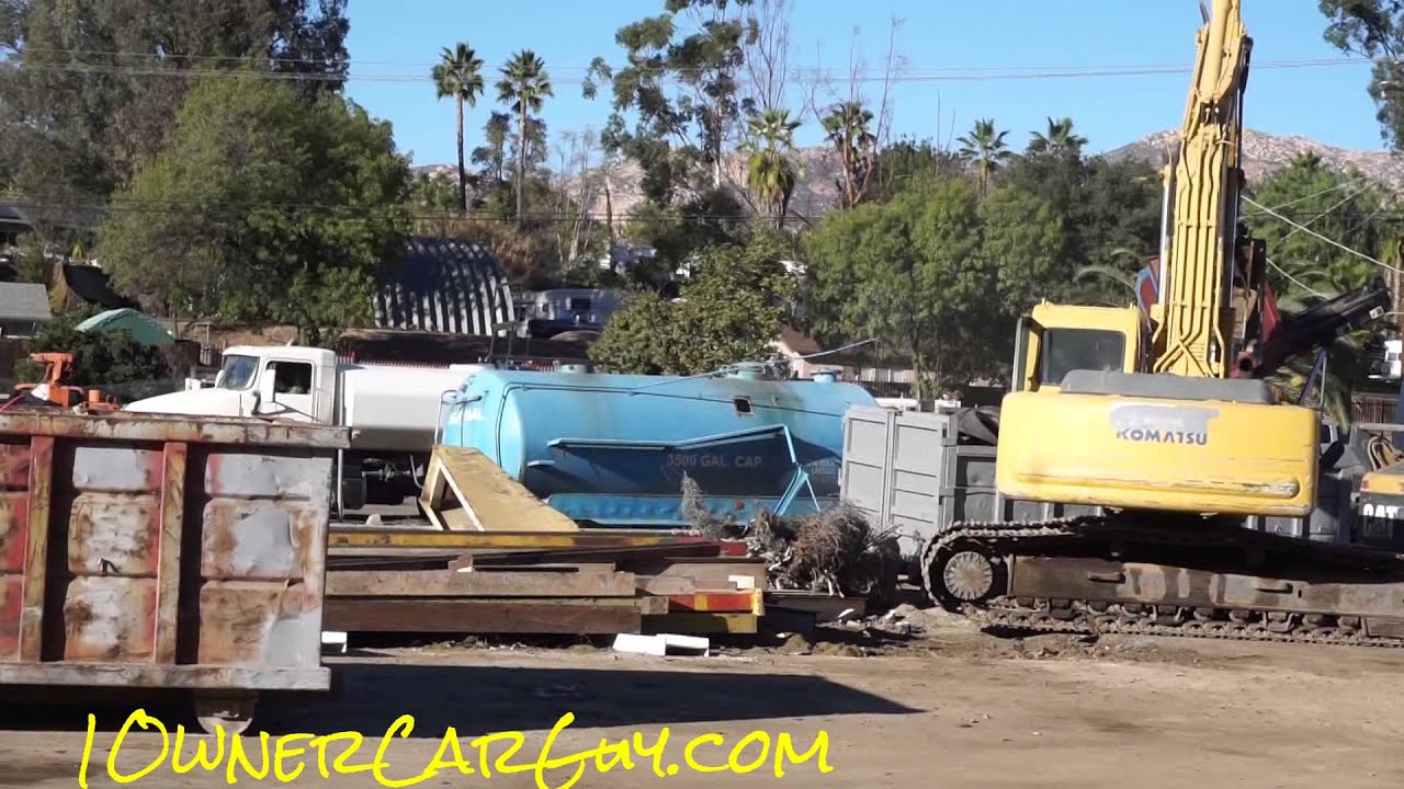 Excavator Recycling Scrap Yard Wrecking Metal Recycle Iron Video - YouTube