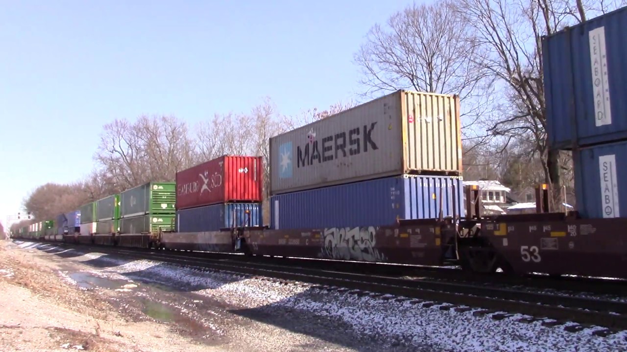 NORFOLK SOUTHERN GE D9-40CW Southbound Intermodal Container Train - YouTube