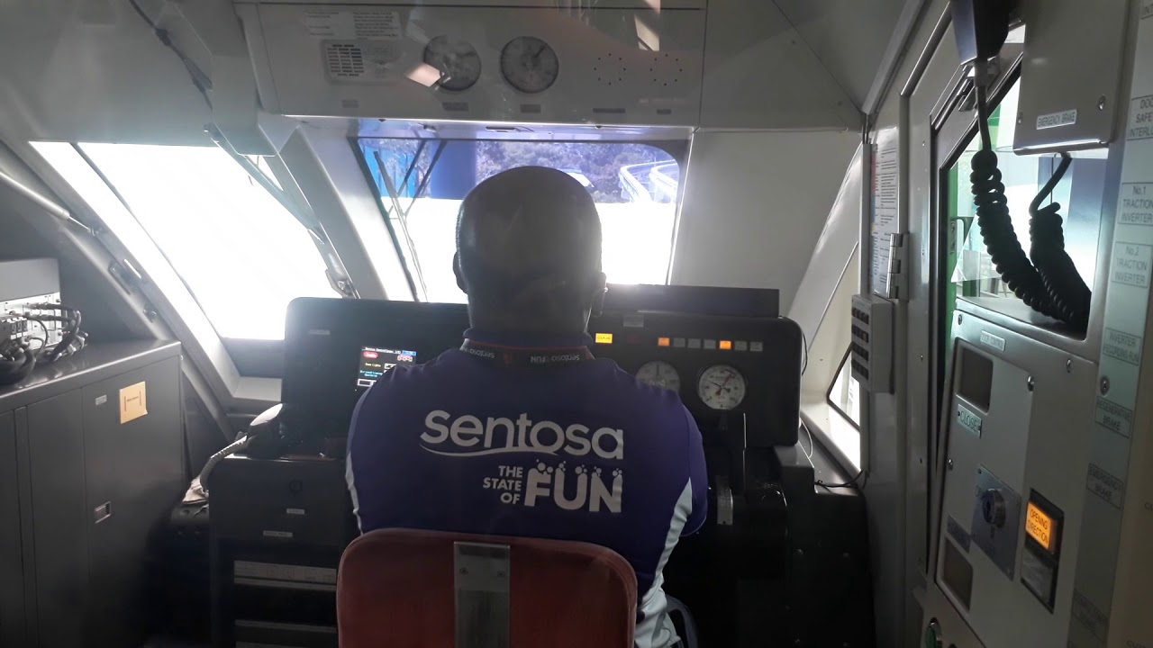 [SDC] Hitachi Small-Type Monorail (Green) from Sentosa station to Beach ...