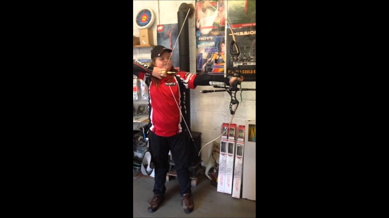 Shooting my new Hoyt Formula Prodigy XT - YouTube