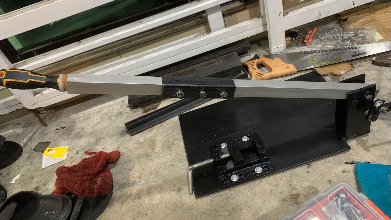 Compact Benchtop Power Hacksaw - YouTube