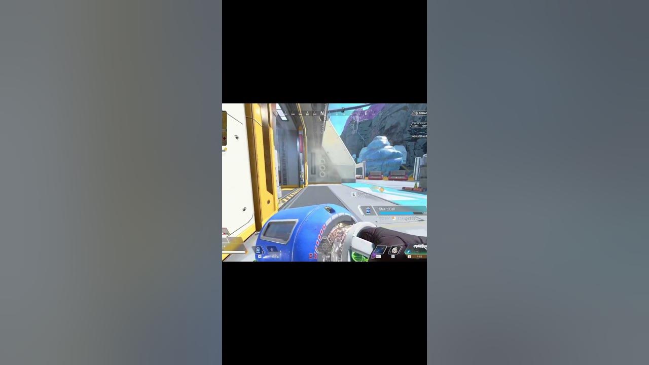 quick 1v3 for the clutch #apex #apexlegends #apexlegendsclips #gaming #squadwipe #apexclutch ...