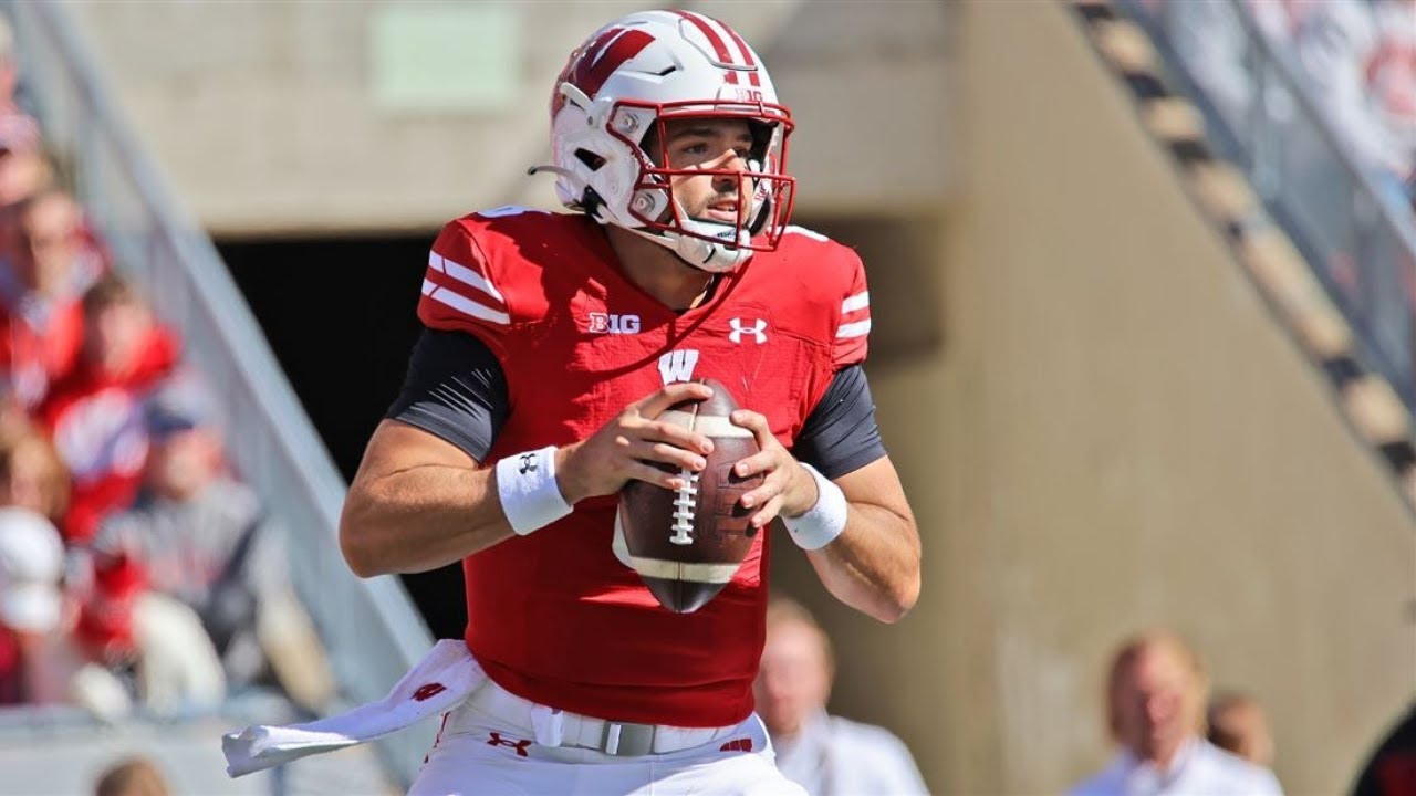Tanner Mordecai || Wisconsin Badgers Quarterback || 2023 Senior ...