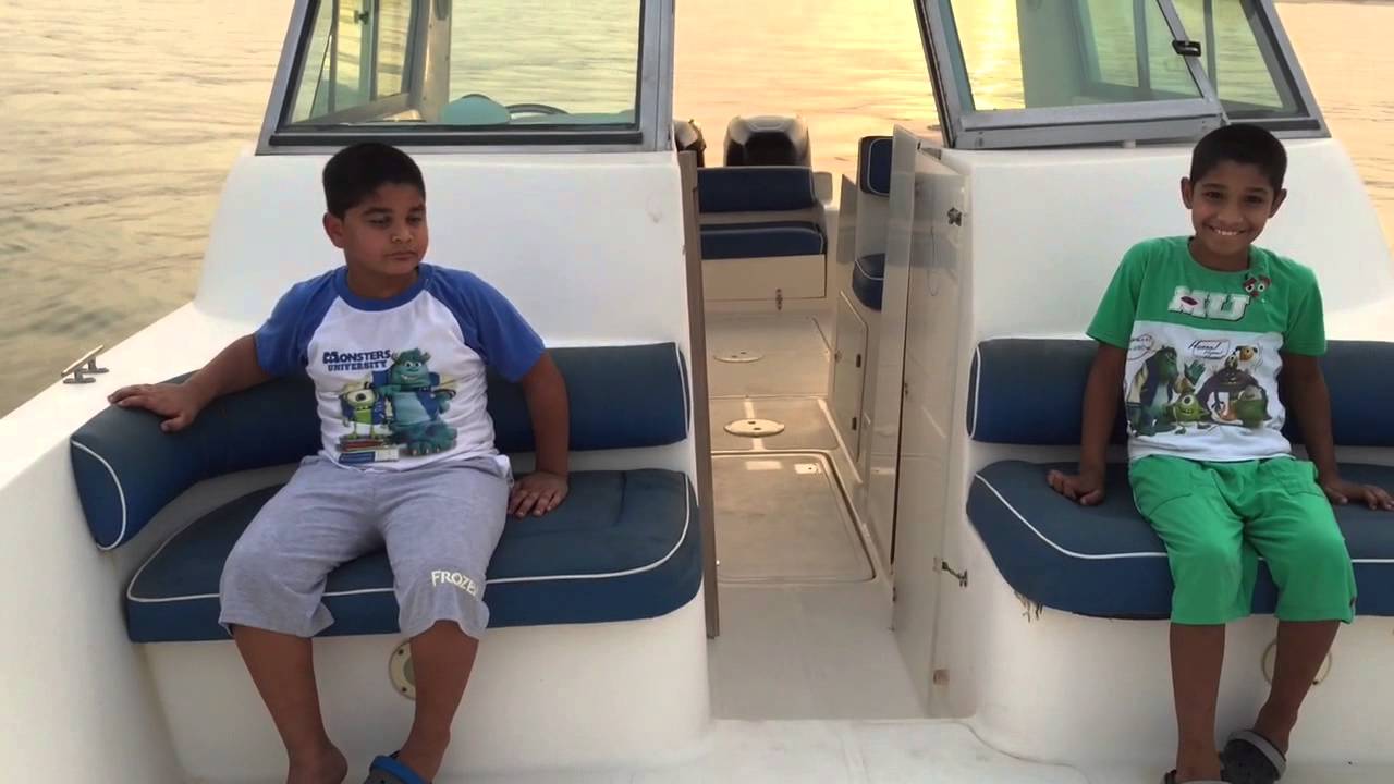 Gulf craft dolphin super deluxe 31 ht - YouTube