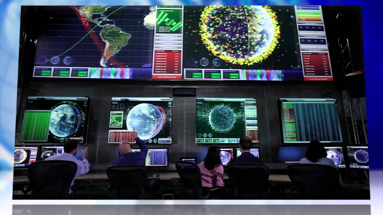 Lockheed Turns On Giant Radar For Space Fence - YouTube