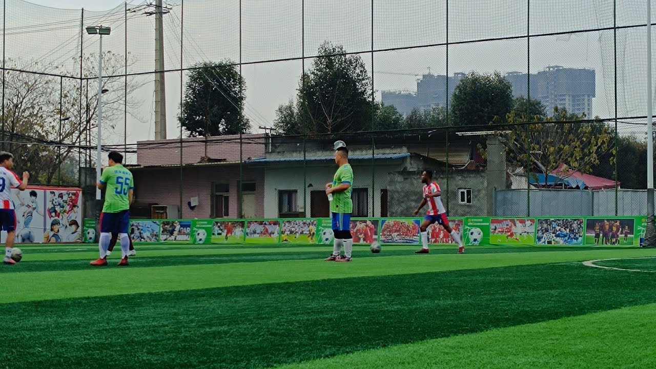 IRON FC chinese footeam after breaking - YouTube