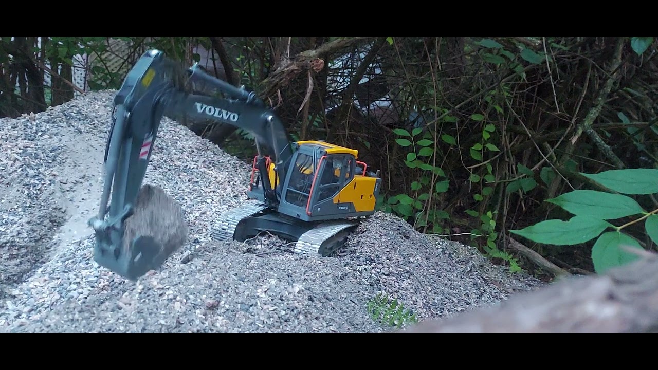Volvo ec160e rc excavator - YouTube