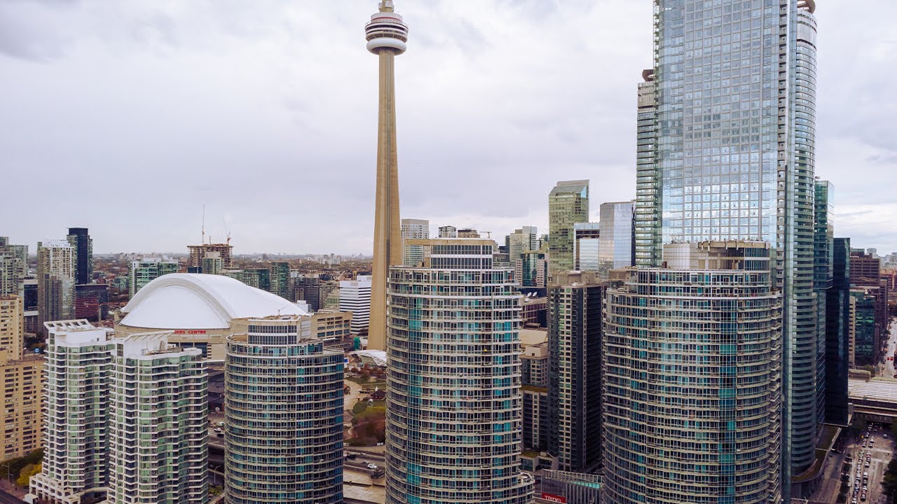 Toronto Aerial View 4K | HARBOURFRONT FALL 2020 - YouTube