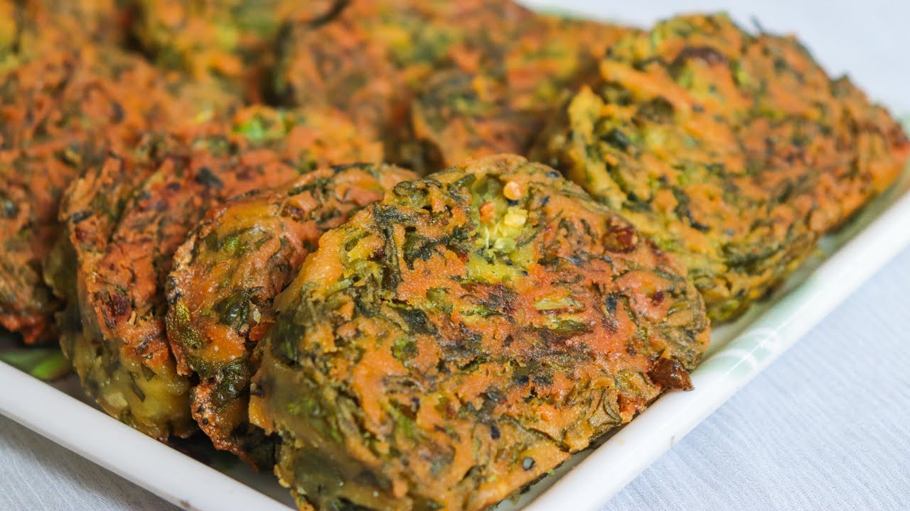 PALAK VADA | Try this Yummy Snack at Home I SPINACH VADA I Crispy Palak ...
