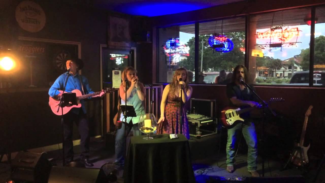 Kim Betts Gamble Creek Acoustic (Kim Betts, Evan Steele, Peter Syracuse ...