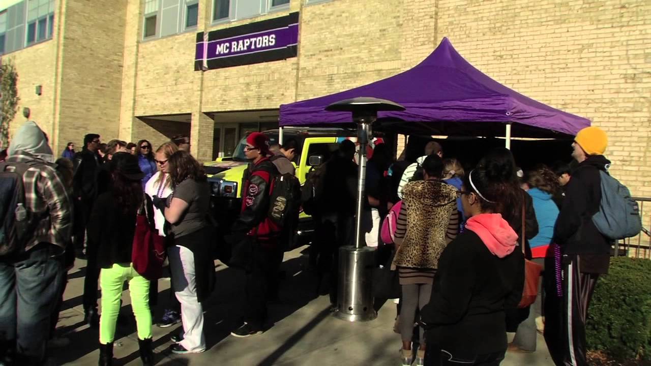 Montgomery College Mascot Revealed - Meet the Raptor - YouTube