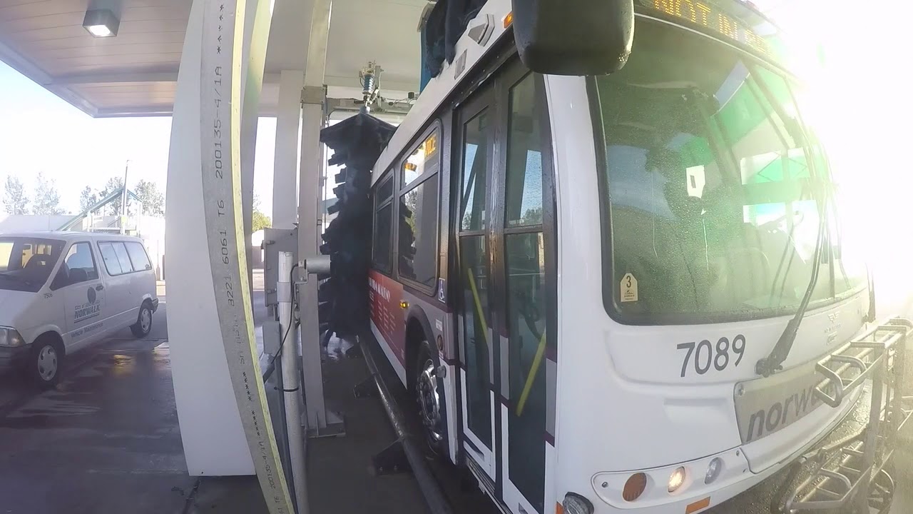 NS Wash - Norwalk 3100 System - Bus Wash - YouTube