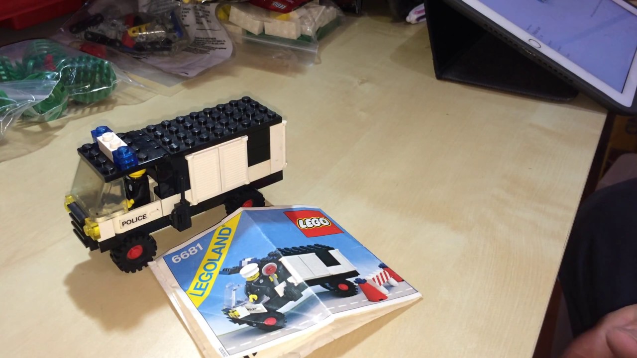 Vintage Lego review set 6681 Police Van - YouTube