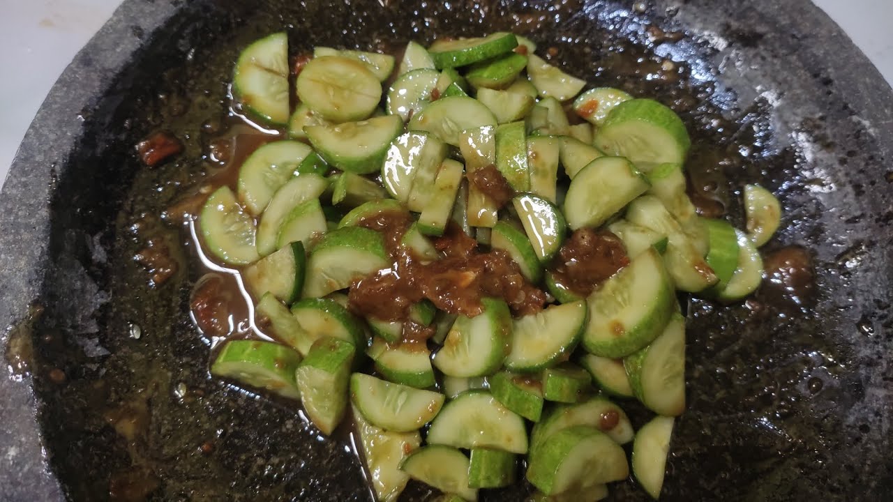 RUJAK TIMUN PEDAS ENAK DAN SEGAR - YouTube