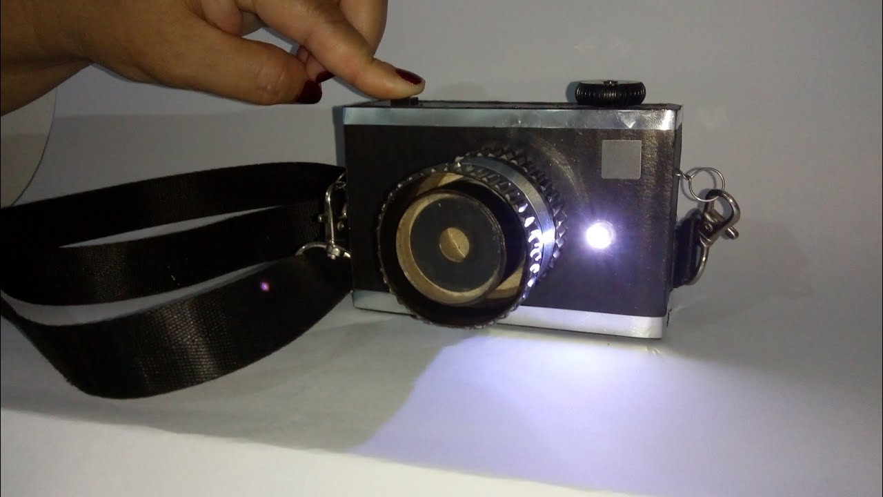 Como fazer uma câmera fotográfica de papelão papelão - YouTube