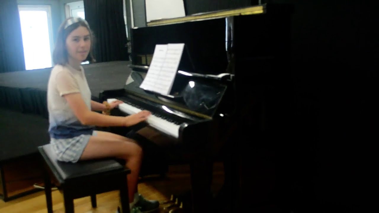 Maya - Spanish Dance (Grade 2) - YouTube