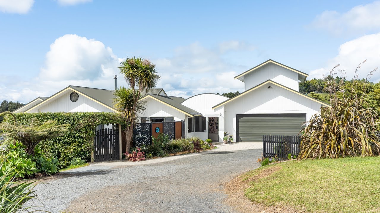 234 Te Rongo Road, Parua Bay - Fiona Fraser & Thomas Reil - YouTube