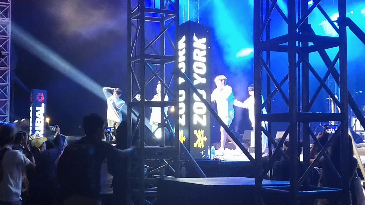 SB19 Go up @ UP Fair 2020 - YouTube