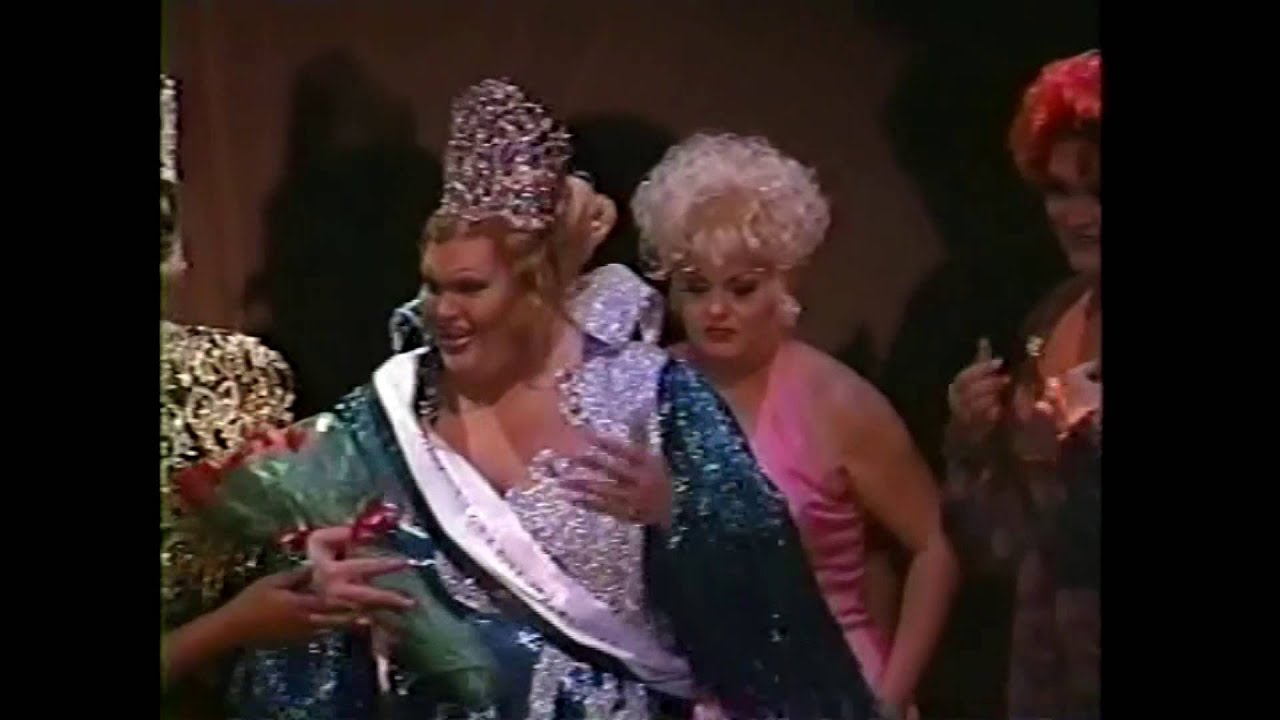 Dena Cass, Crowning as Miss Continental Plus 1997 - YouTube